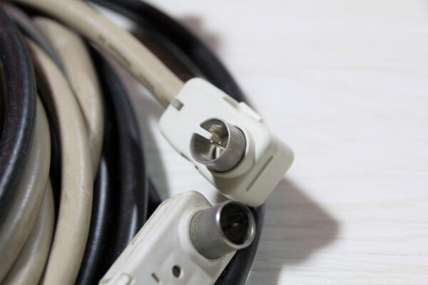 テレビが映らない！エラーコード「E202」や「E203」が出たときの対処法 - 大分・北九州の電気工事は麻生電設へ